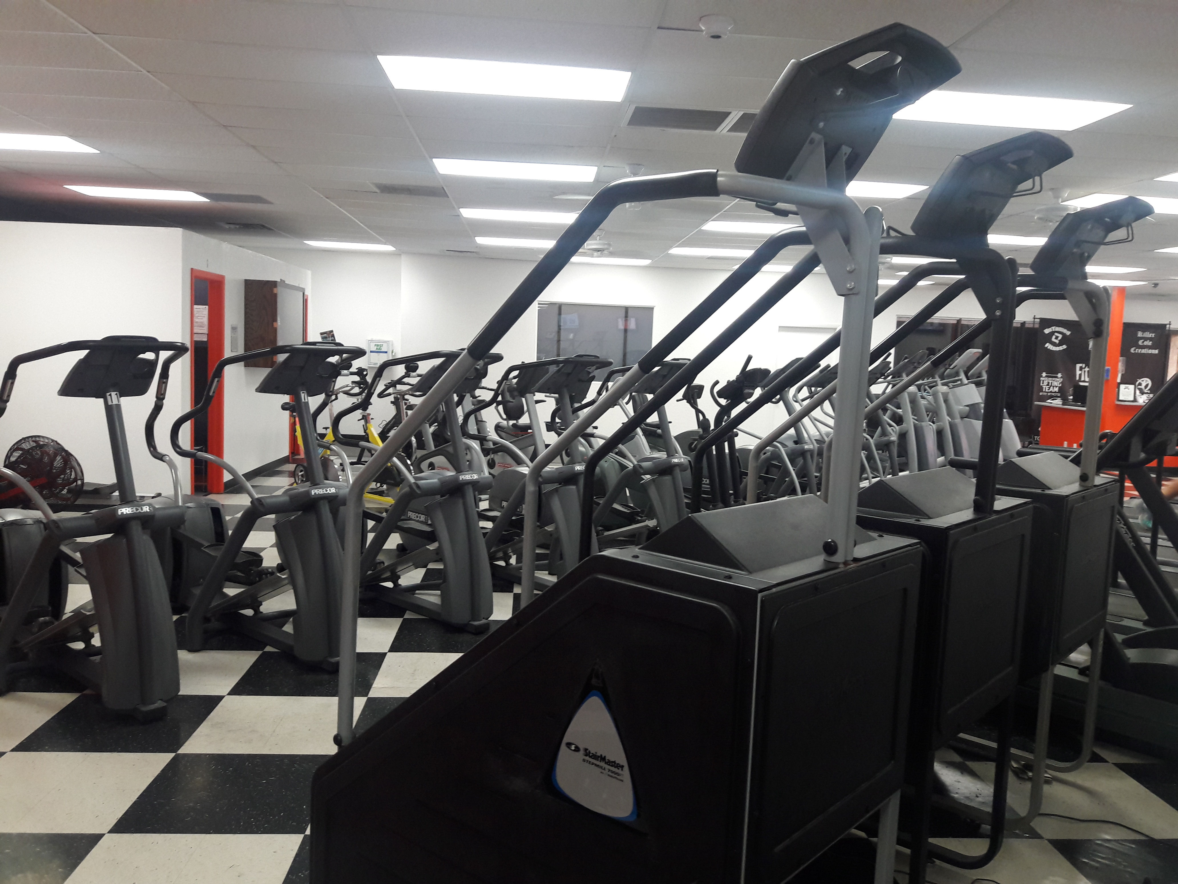 Gym Amenities | Fit 1 Gym AZ