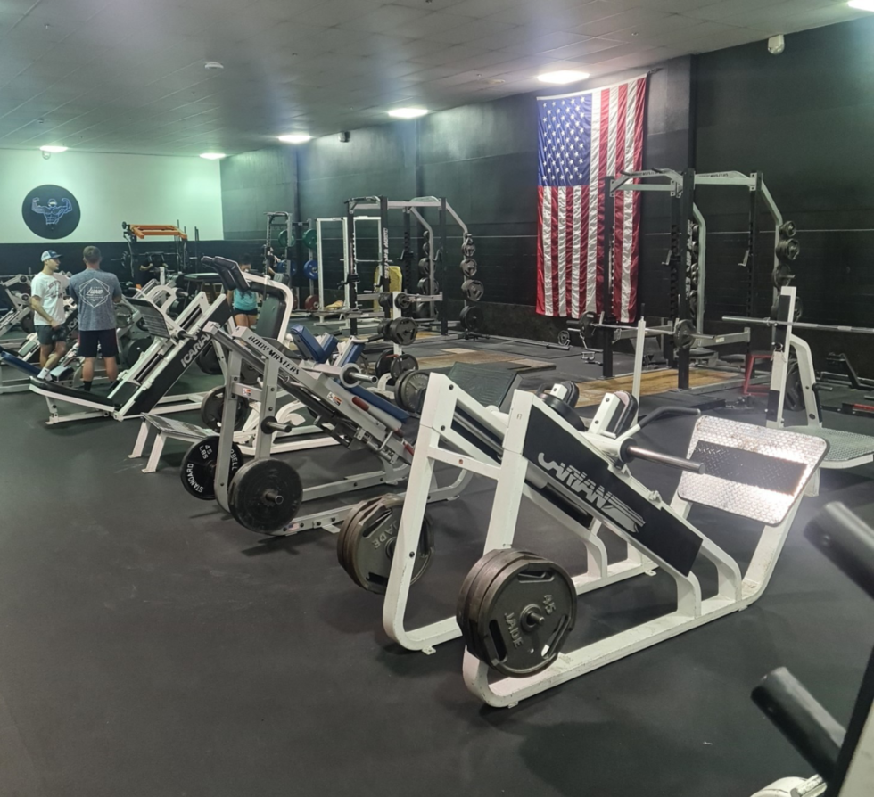 Gym Amenities | Fit 1 Gym AZ